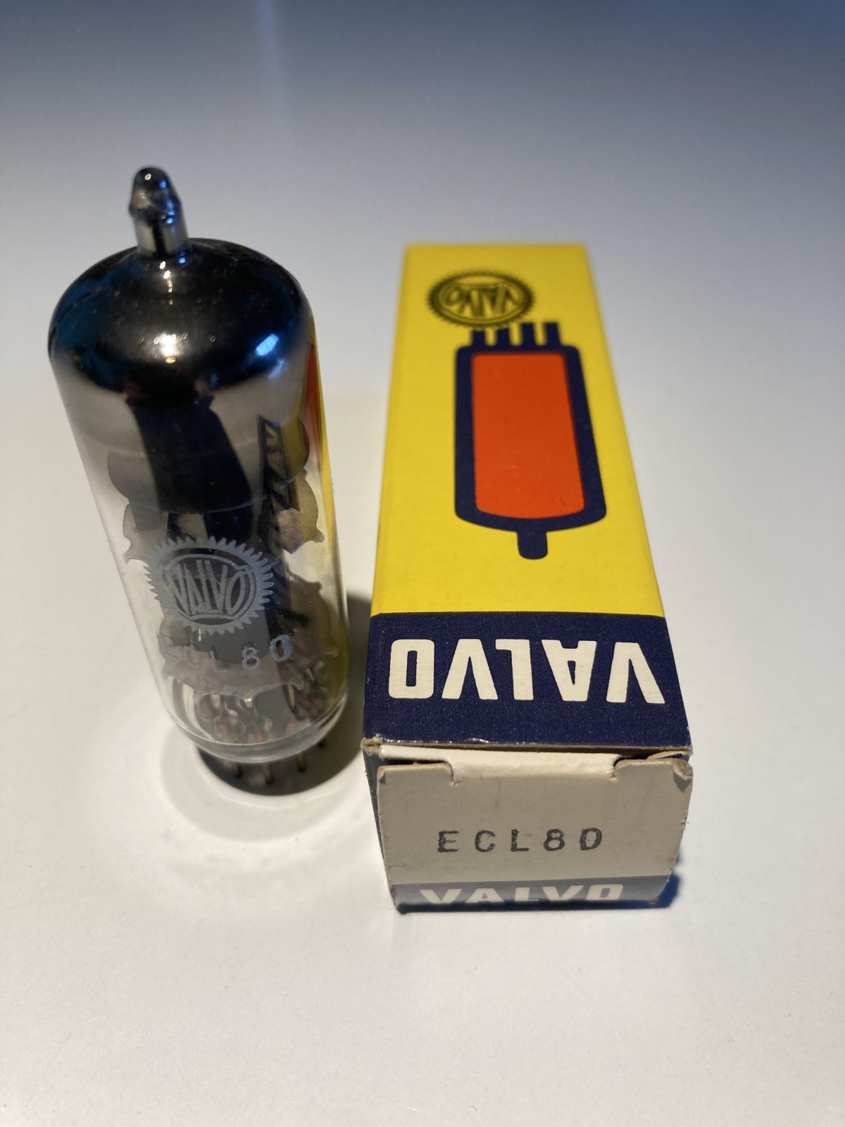 Triode-Pentode ECL80 Valvo - E-rør - Bjarne Bak - Elektronik og beslægtede dele.....