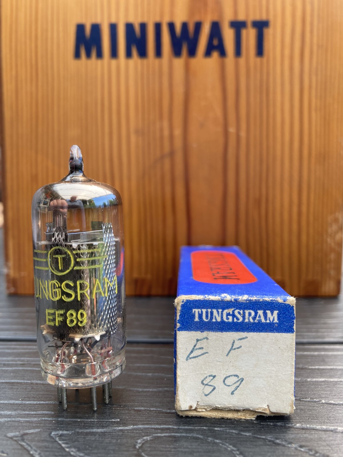 Pentode EF89 Tungsram - E-rør - Bjarne Bak - Elektronik og beslægtede dele.....