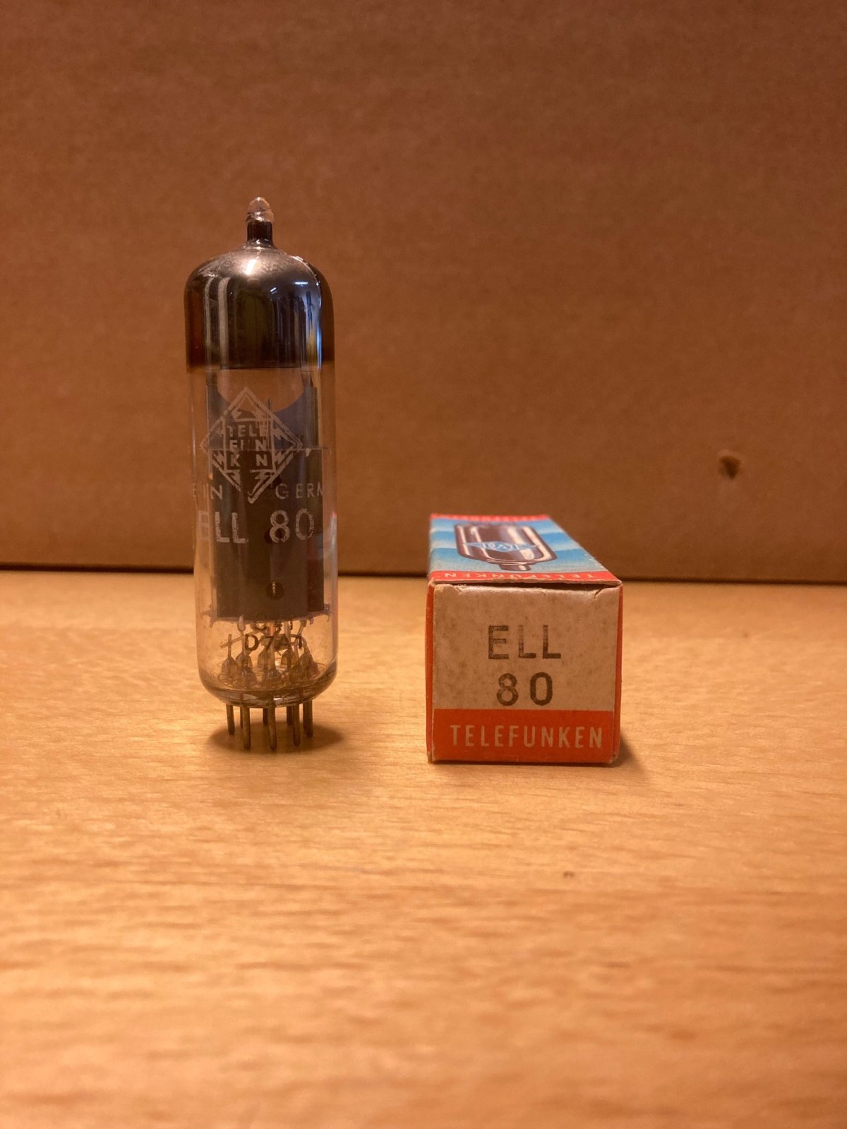 Dobbelt-Pentode ELL80 TFK